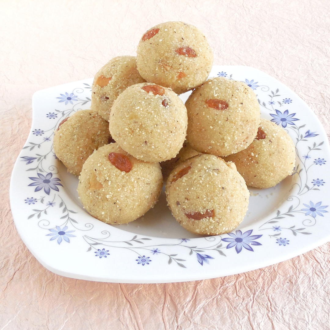Rava Laddu – Mane Holige